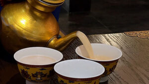 Tibetan food | Traditional food in Tibet | Local dining in Tibet